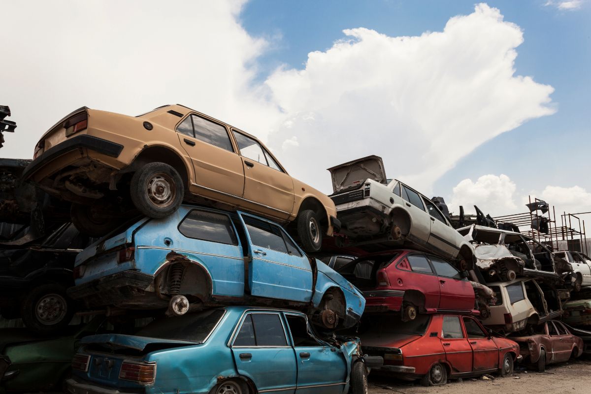 Koszt złomowania auta – czy to się opłaca? - AutoSkupPro